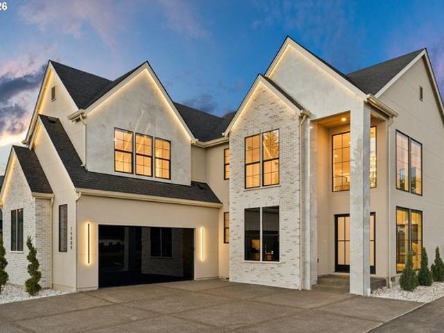 15009 NW 13th Ave, Vancouver, WA 98685