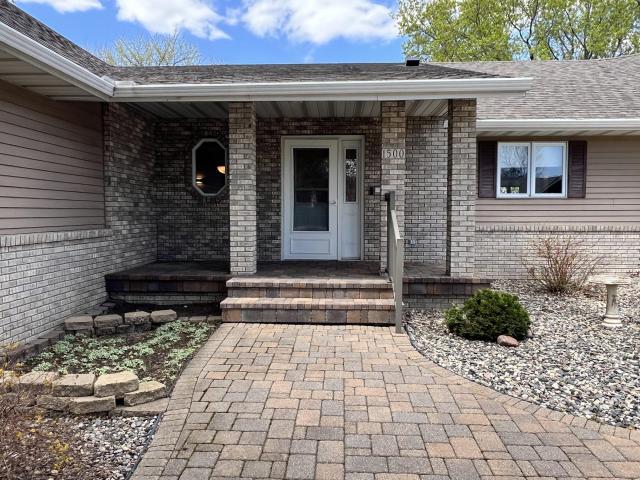 1500 Mc Auliffe Place NW