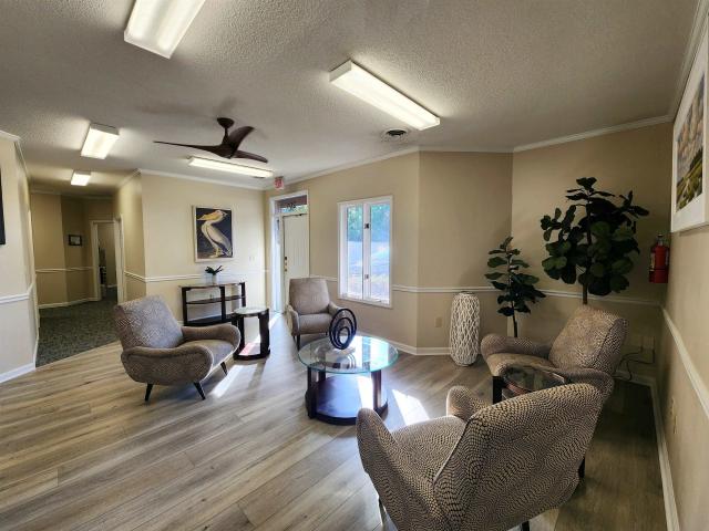 1500 N Highway 17 Business Unit H
