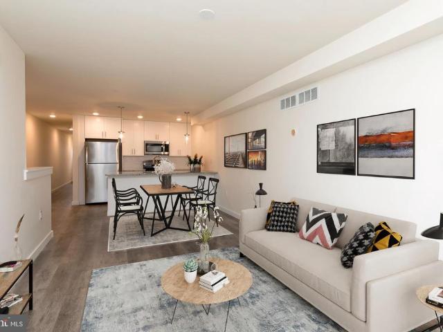 1500 N Randolph Street # 10B