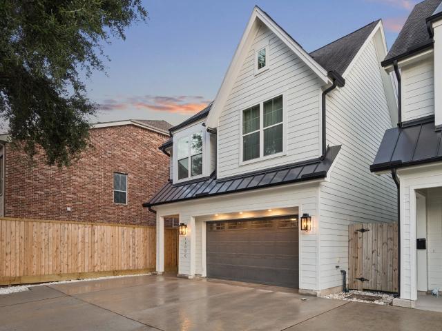 1500 Auline Lane C