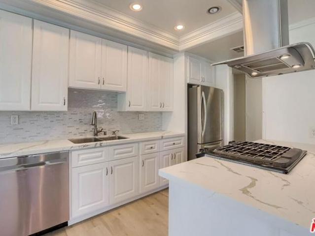 1500 Camden Ave #2E Los Angeles, CA 90025