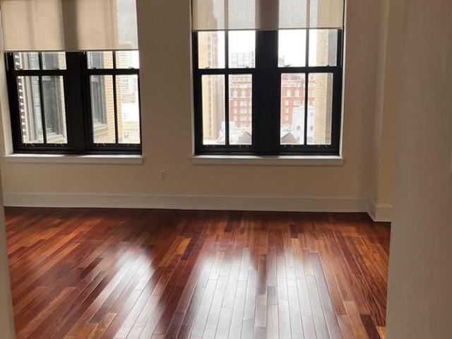 1500 Chestnut Street # 15I