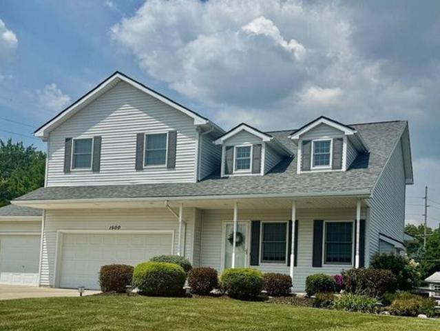 1500 Cranberry Ln, Findlay, OH 45840