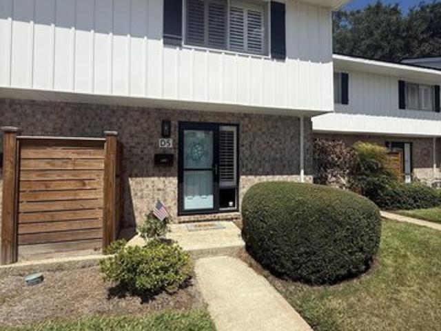1500 Demere Rd Apt D5, Saint Simons Island, GA 31522