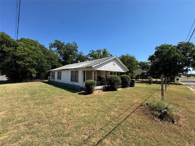 1500 E Calhoun Avenue