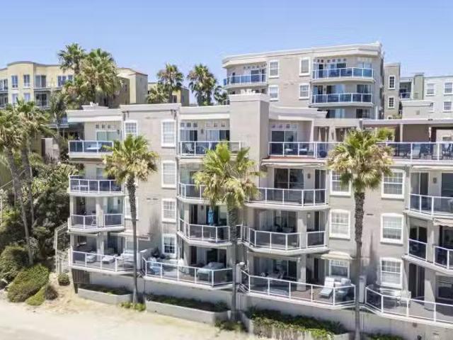 1500 E Ocean Blvd #202, Long Beach, CA 90802