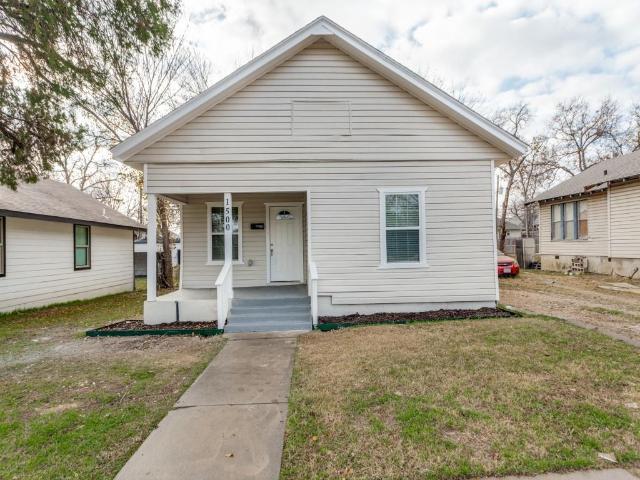 1500 E Morphy St, Fort Worth, TX 76104 | MLS #21138