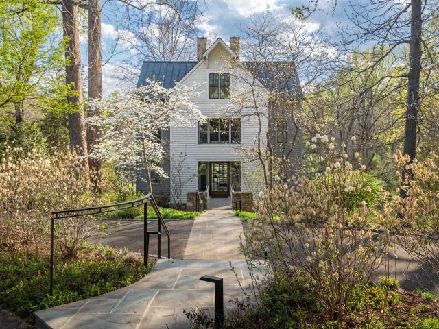 1500 London Rd, Charlottesville, VA 22901 | MLS #675887