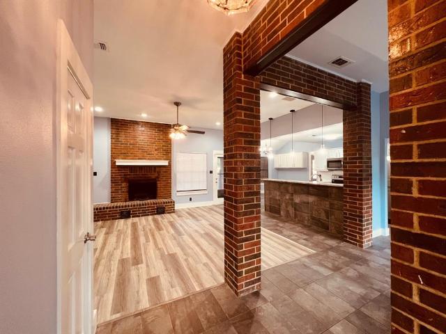 1500 Pickwick Lane