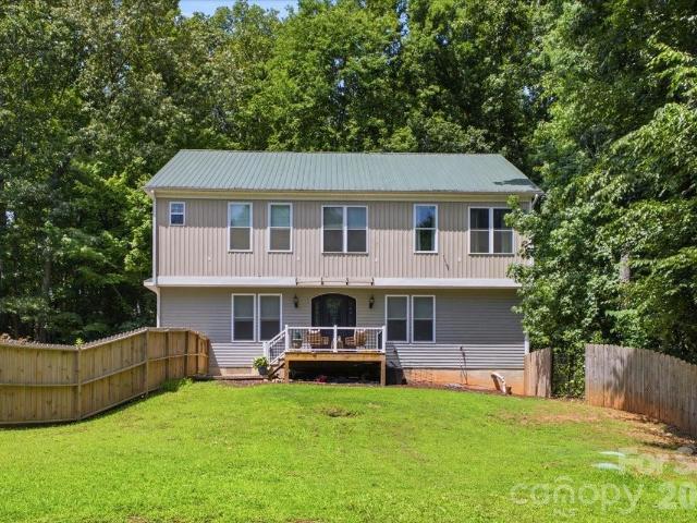 1500 Pine Bluff Court