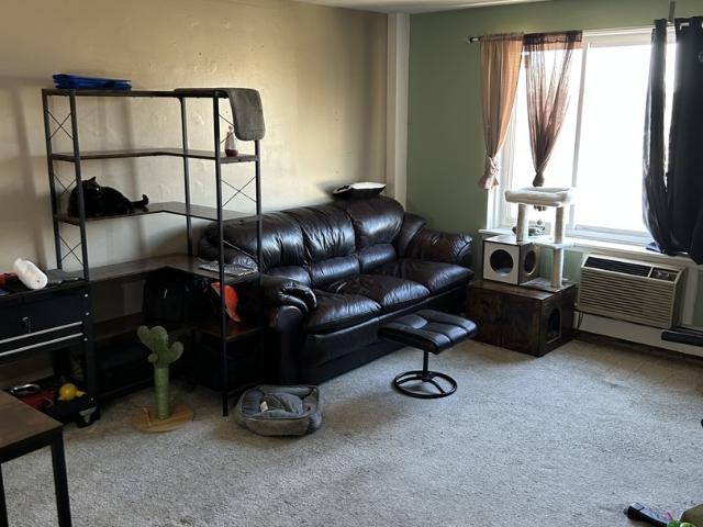 1500 Robin Cir, Unit 314, Hoffman Estates, IL 60169 | MLS #12580