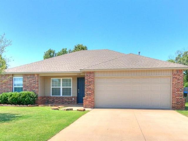 1500 Sandstone Dr, Noble, OK 73068