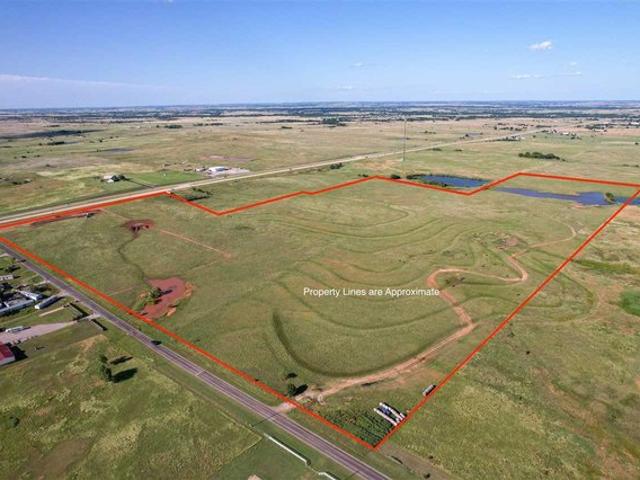 1500 SE 90th St, Lawton, OK 73501