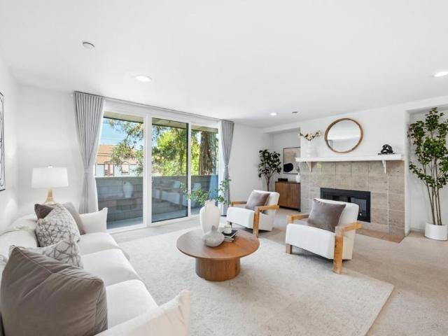 1500 Sherman Avenue 2E