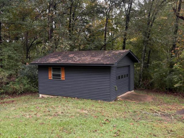 1500 Snow Lake Drive