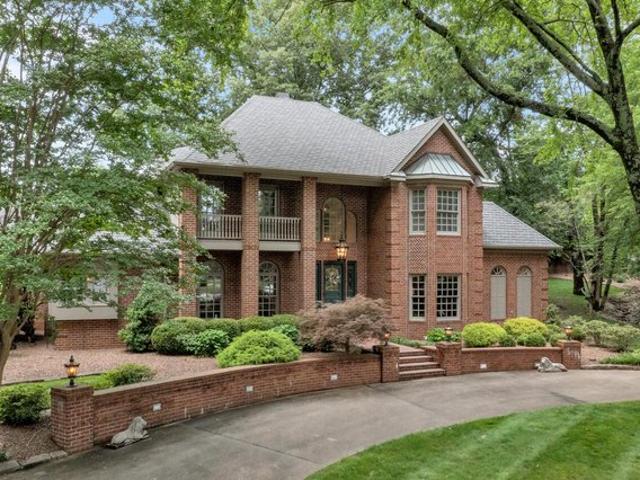1500 Spring Hill Ct, Murray, KY 42071