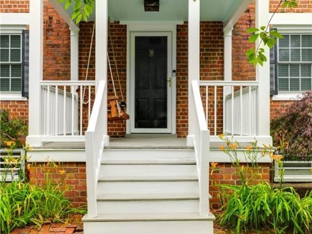 1500 W 41st Street