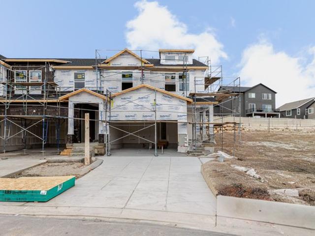 1500 W Banner Dr Unit 827, Saratoga Springs, UT 84045