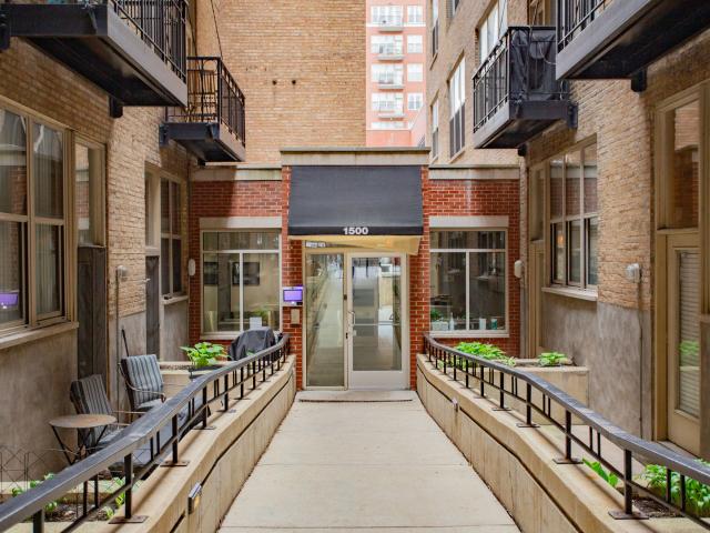 1500 W Monroe Street # 205