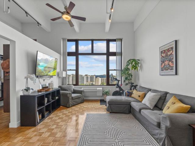 1500 Washington St # 10M