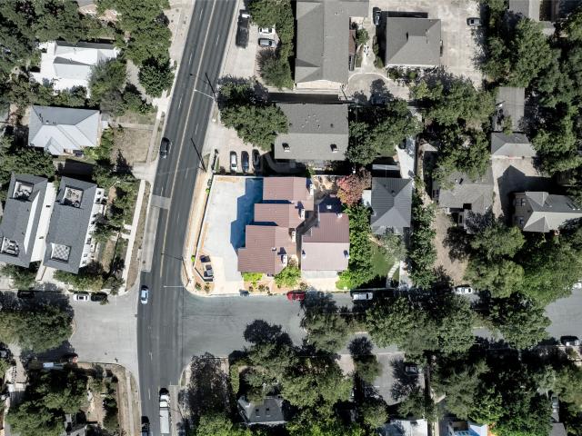 1500 Woodlawn Blvd, Unit 302, Austin, TX 78703 | MLS #7295 | Compass