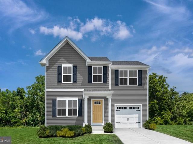 1500 Yeoman Berry Dr, Hagerstown, MD 21740