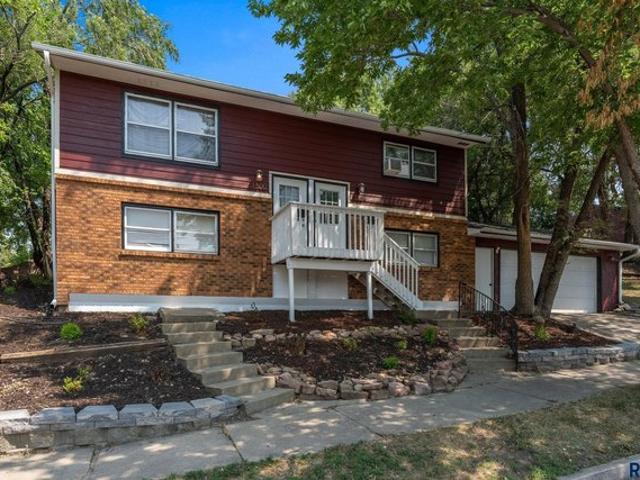 1500 1 E 11th St, Sioux Falls, SD 57103