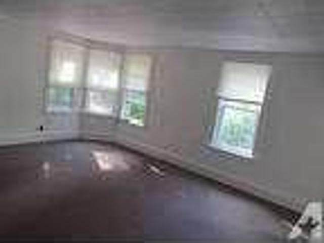 $1500 / 4br 1500ftÂ² 4 Bdrm 2 Bth Available Sept. 1st possibly sooner