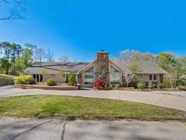 15010 DUTCHMANS DR, ROGERS, AR 72756 Single Family Residence F.