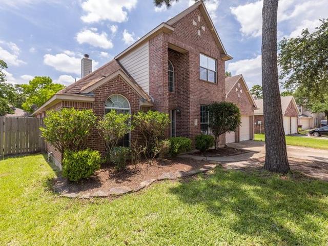 15011 Cozy Hollow Ln, Houston, TX 77044