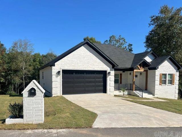 15012 Summer Oaks Drive