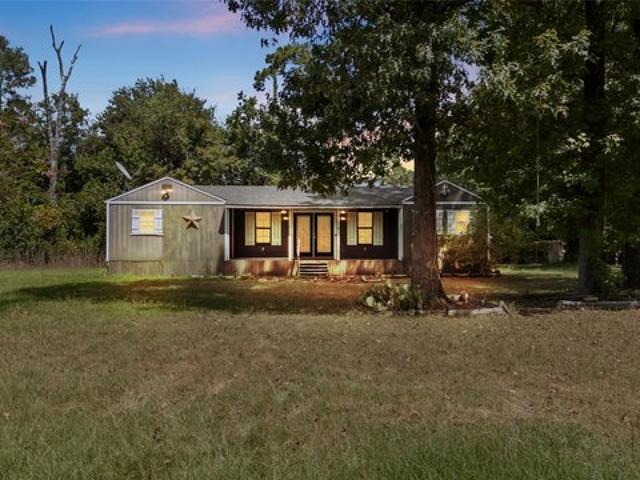 15017 Twin Lake Dr, Conroe, TX 77306