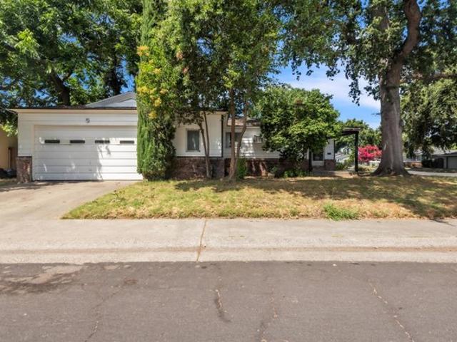 1501 Meadow Rd, West Sacramento, CA 95691