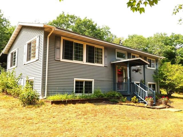 1501 N 5th Ave W, Washburn, WI 54891