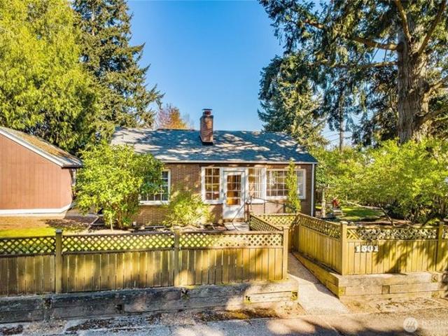 1501 N Mason Ave, Tacoma, WA 98406
