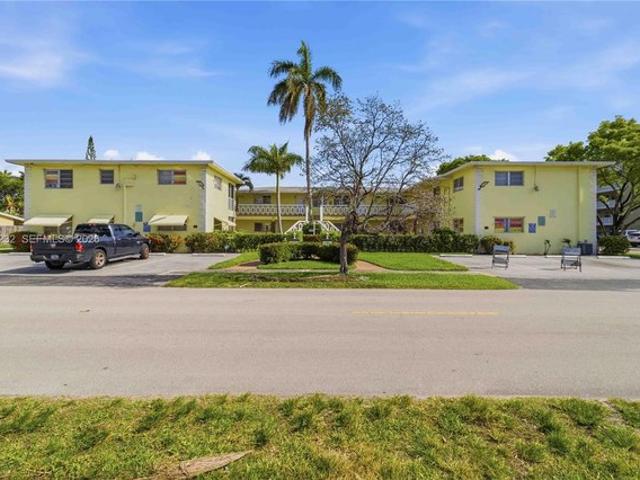 1501 Arthur St Apt 6, Hollywood, FL 33020