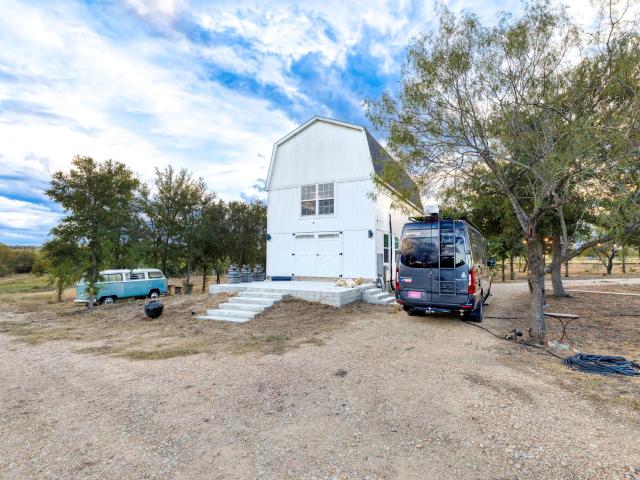 1501 Boggy Creek Rd