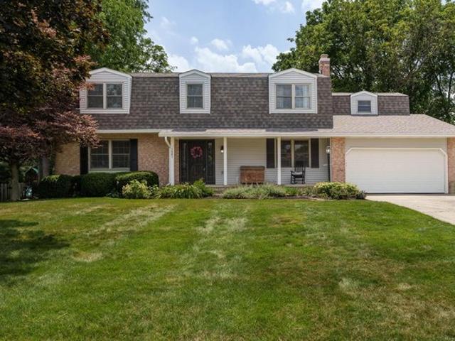 1501 Candlewood Dr, Columbus, OH 43235