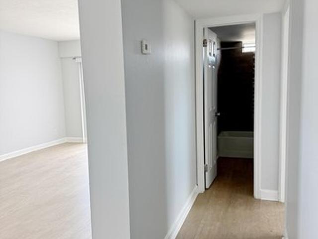 1501 Crescent Cir, West Palm Beach, FL 33403