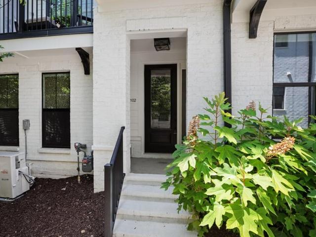 1501 Draper Vw Loop Unit 102, Raleigh, NC 27608