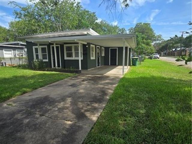 1501 E Rosebud Ave, Victoria, TX 77901