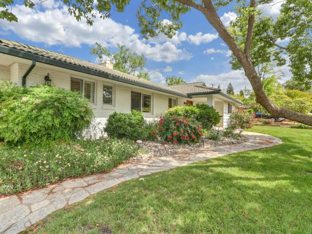 1501 Elsdon Cir, Carmichael, CA 95608 | MLS #226045 | Compass