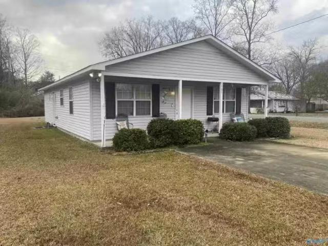 1501 GARFIELD AVE, GADSDEN, AL 35904 Single Family Residence F.
