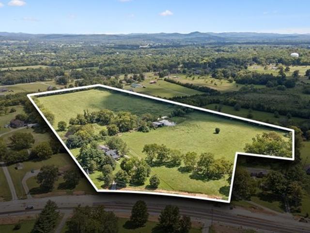 1501 Hartsville Pike, Lebanon, TN 37087