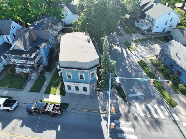 1501 Hayes Avenue