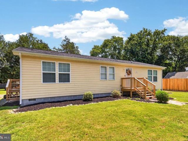 1501 Laurel Dr, Salisbury, MD 21804