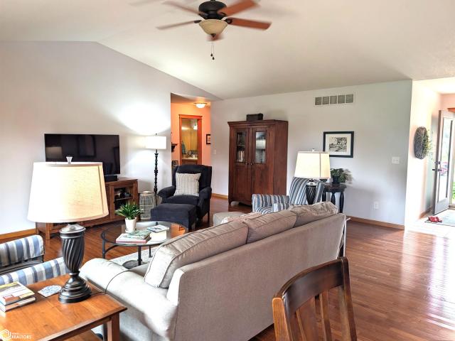 1501 Limestone CT