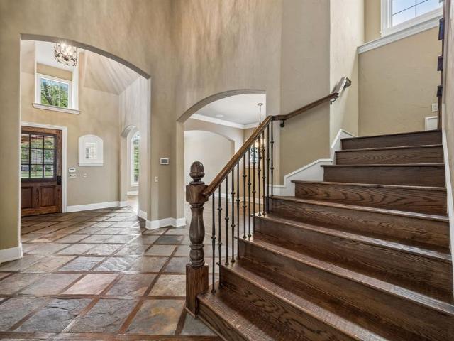 1501 Litchfield Drive