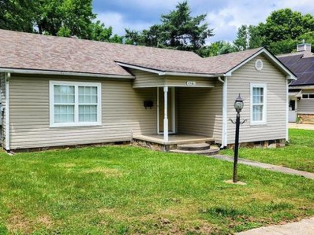 1501 Port Arthur Ave, Mena, AR 71953